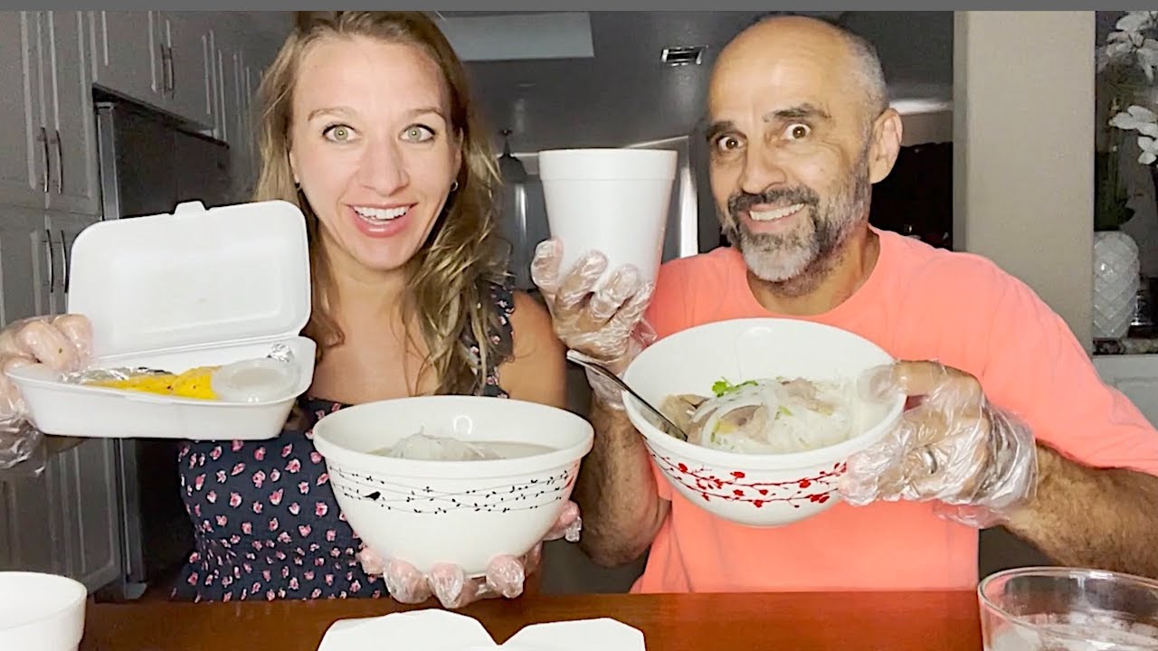 It Tastes so Amazing we ignore the terrible service - YouTube