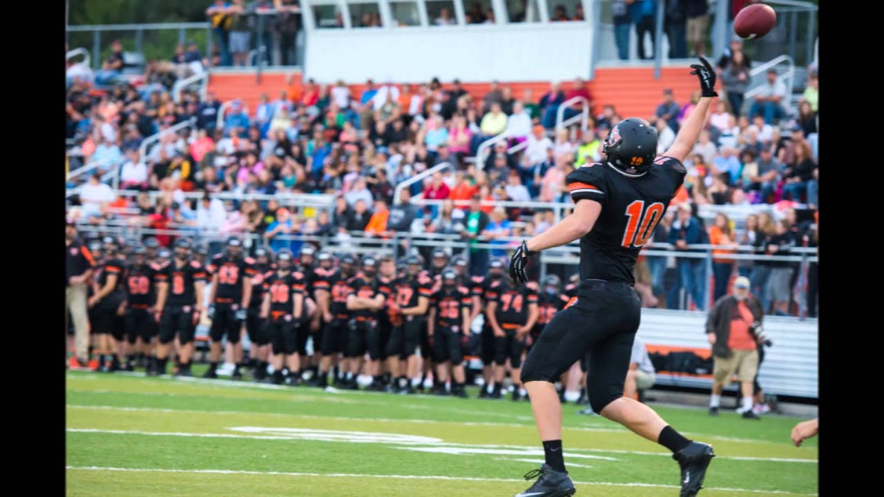 Towanda Black Knight Football montage (8.29.14) - YouTube