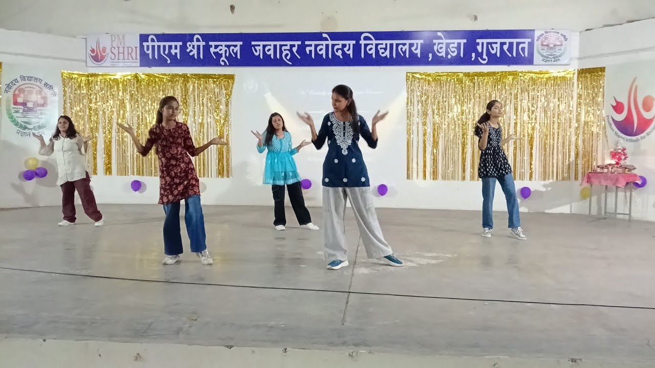Annual Day Celebration -Dance In JNV Kheda/Annual Function Dance Performance By Girls - YouTube