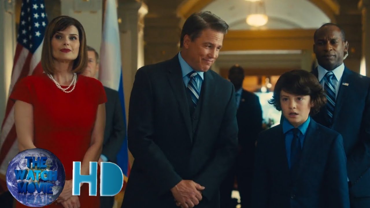 max-2-white-house-hero-2017-tj-meet-alexgendra-scene-movie-clip-youtube
