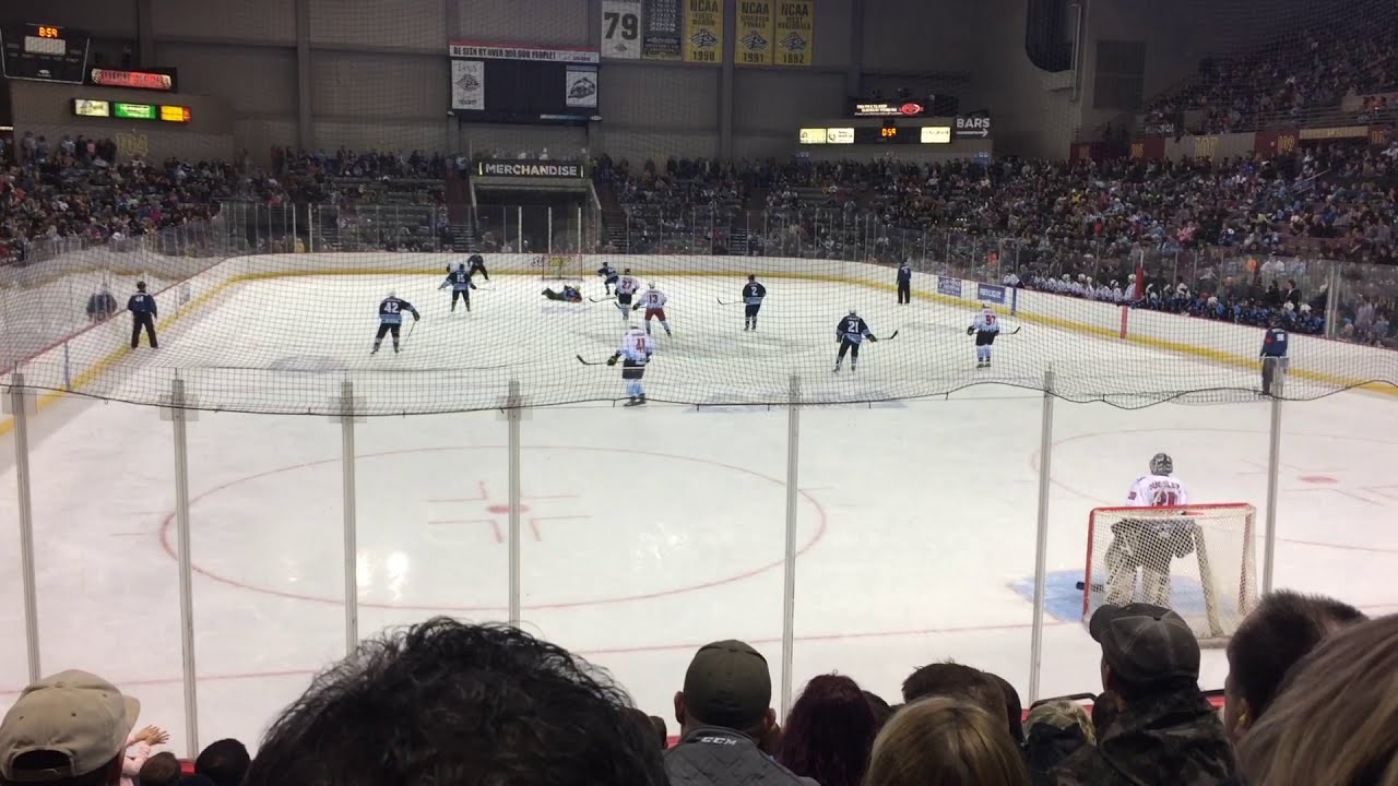Alaska Aces alumni game live goal! - YouTube