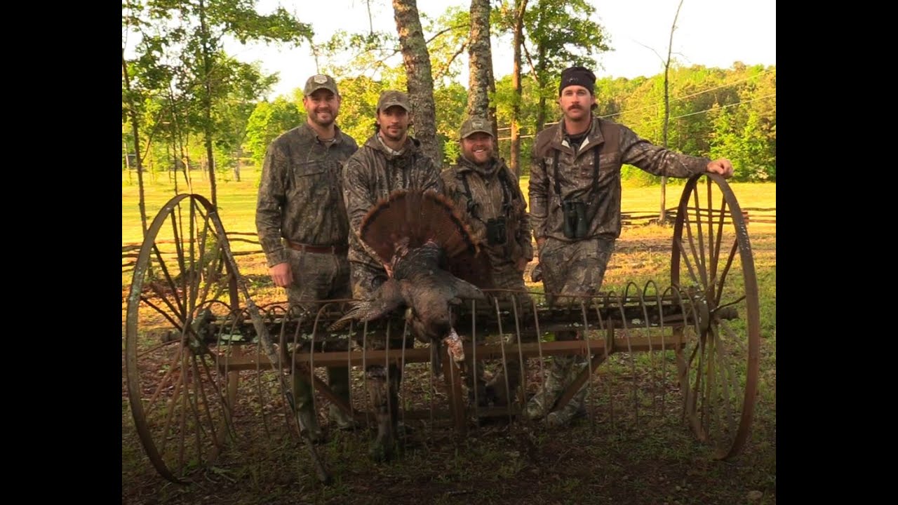 Turkey Hunt w/ Riley Green - YouTube