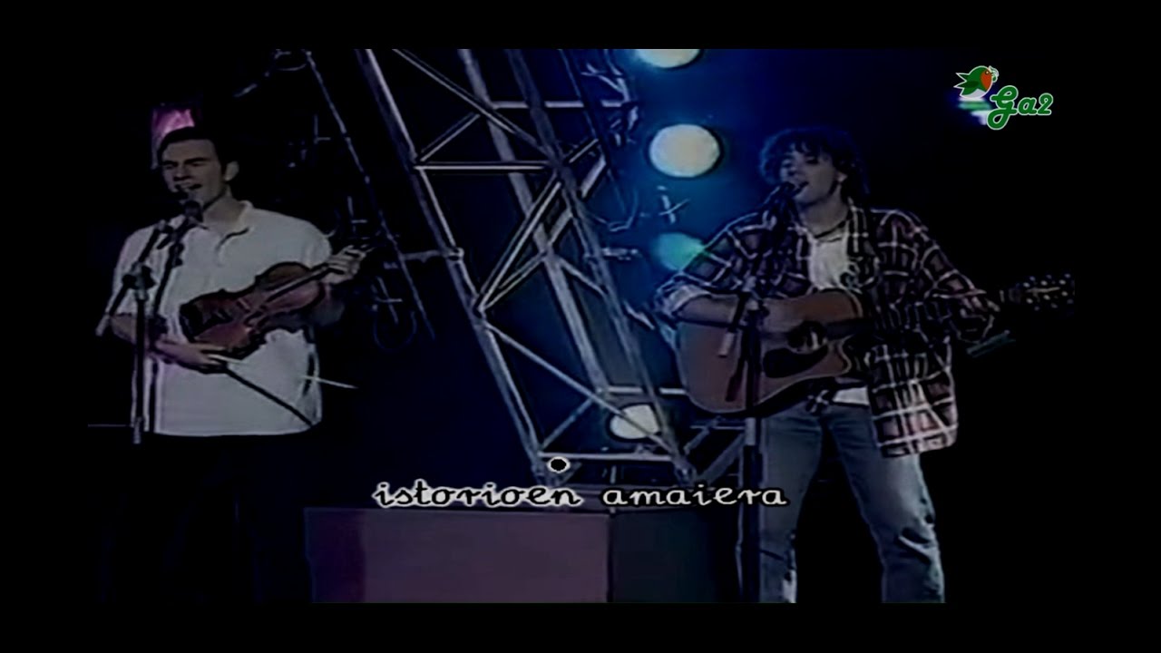 Atzeko sutea (Sorotan Bele) - YouTube