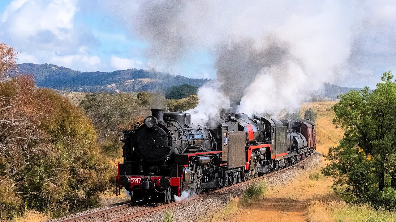 Australian Steam: 5917 R766 Canberra Transfer December 2022 - YouTube