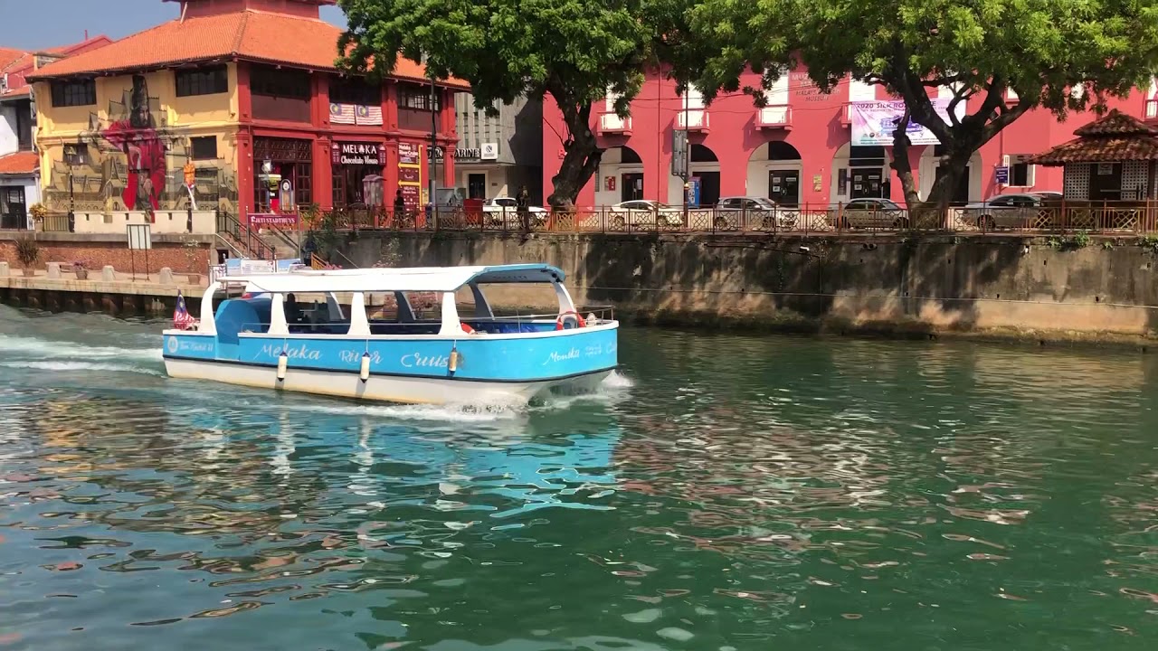 River boat, Melaka River. March 12, 2020 - YouTube