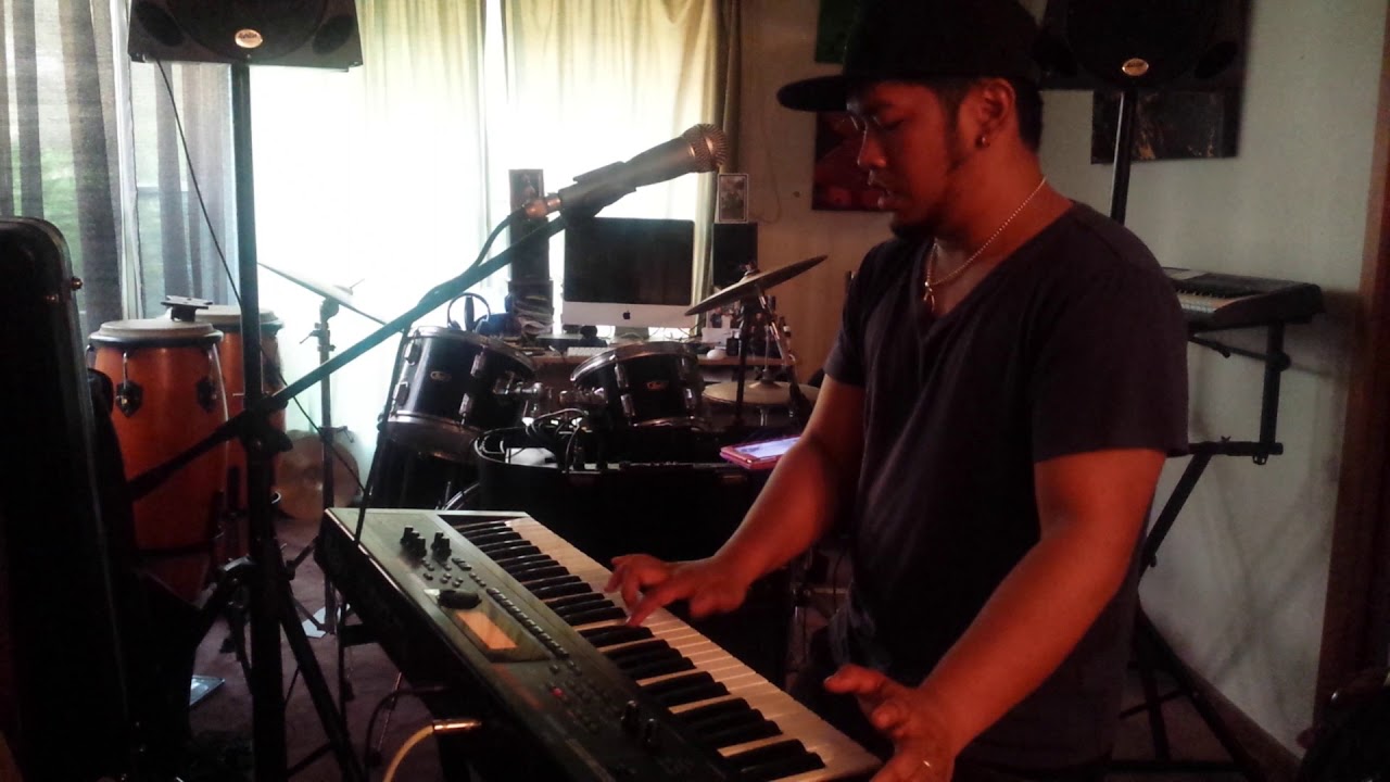 Guigs keyboard practice - YouTube