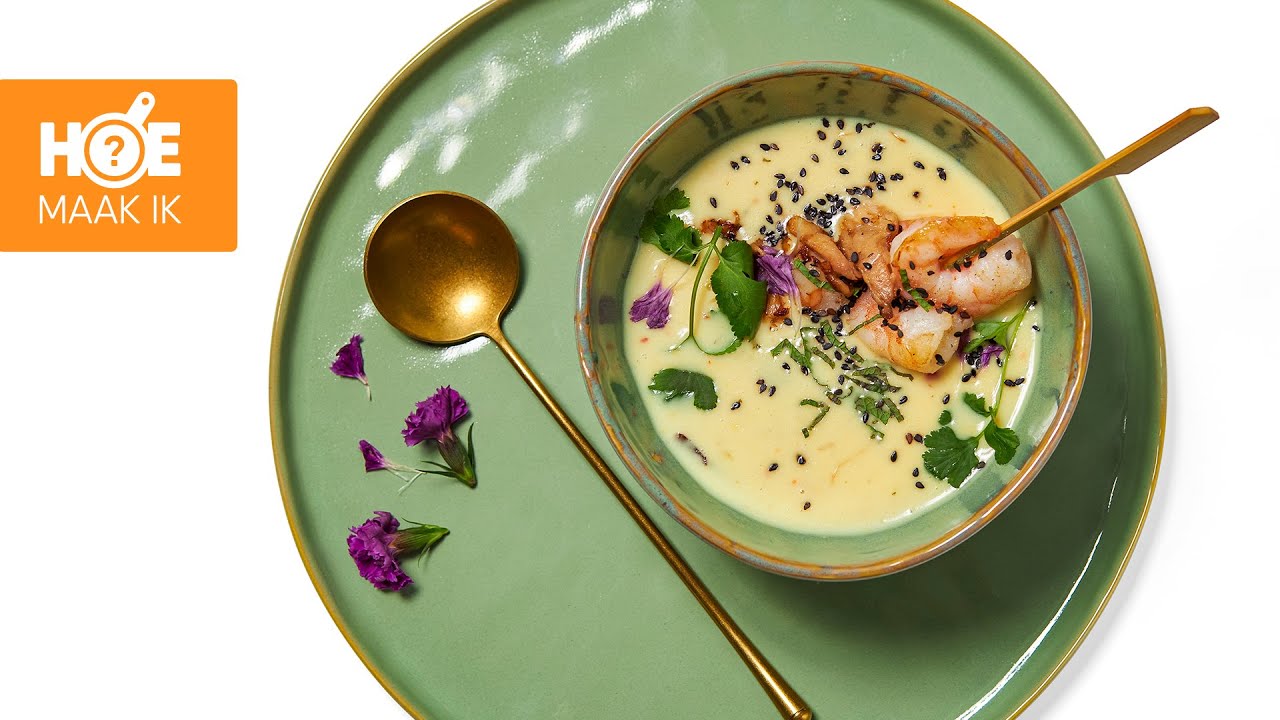 Thaise kokossoep met gamba of kipdij, zwarte sesam en koriander | Hoe ...