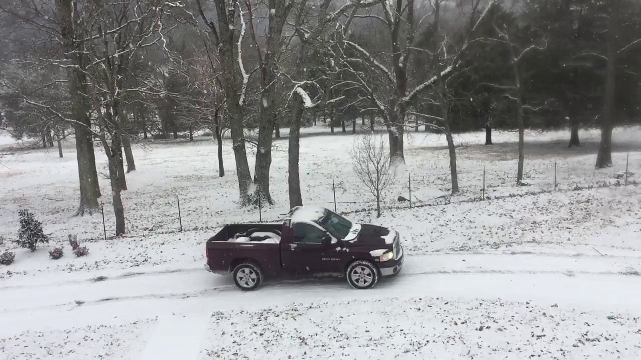 2wd Dodge Ram in the snow - YouTube