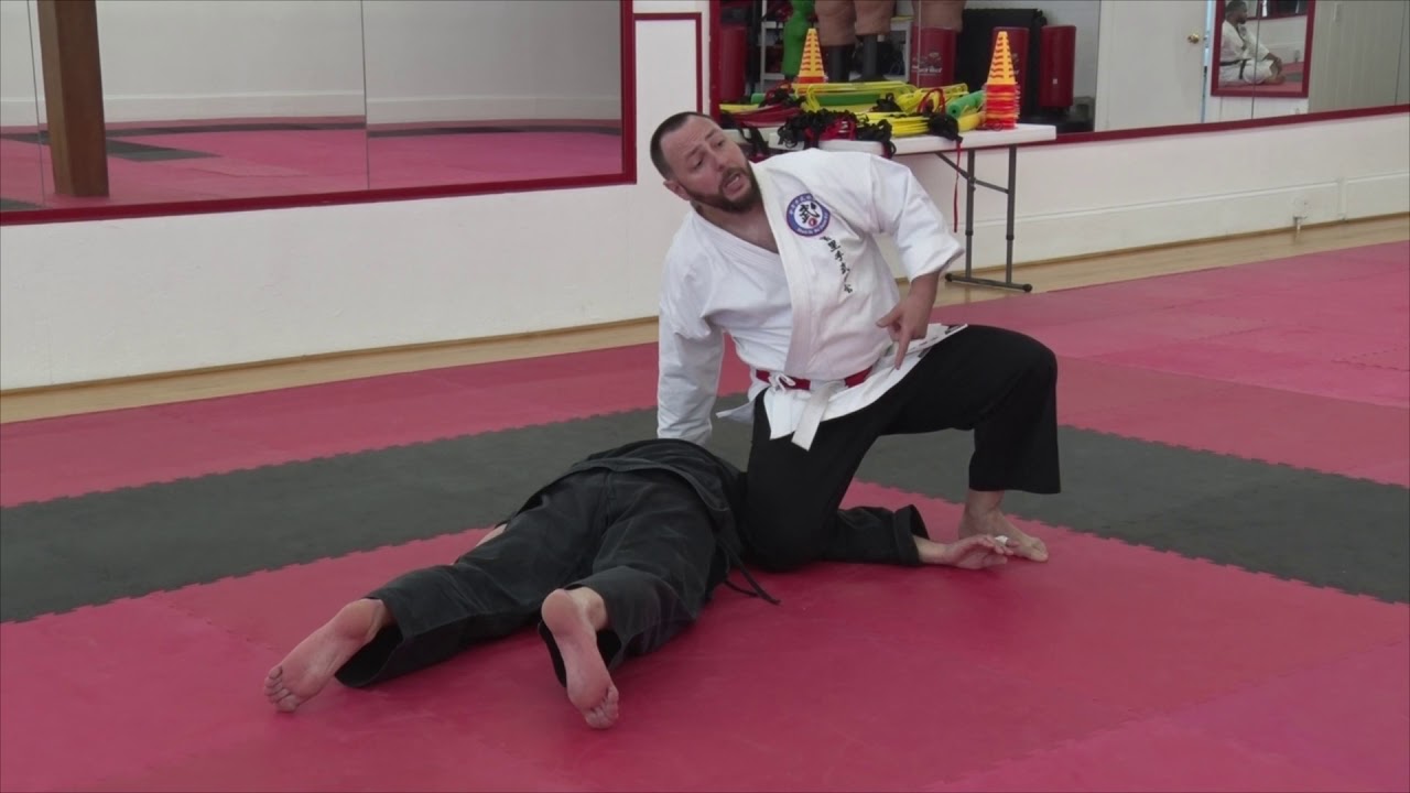 Alex Ormaza - Wrist Grab Releases to Arm Drags & Striking Vital Points ...