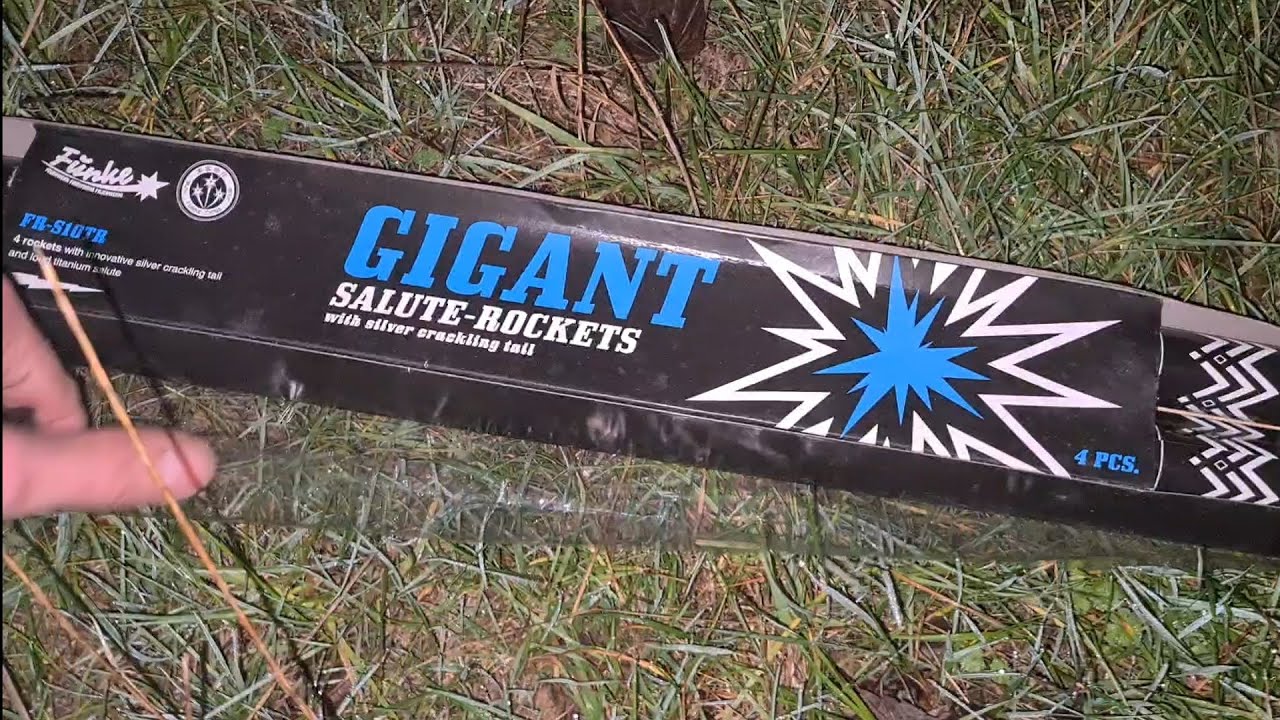 Gigant Salute Rockets By Funke! Loudest Rockets In The UK? [Demo] - YouTube