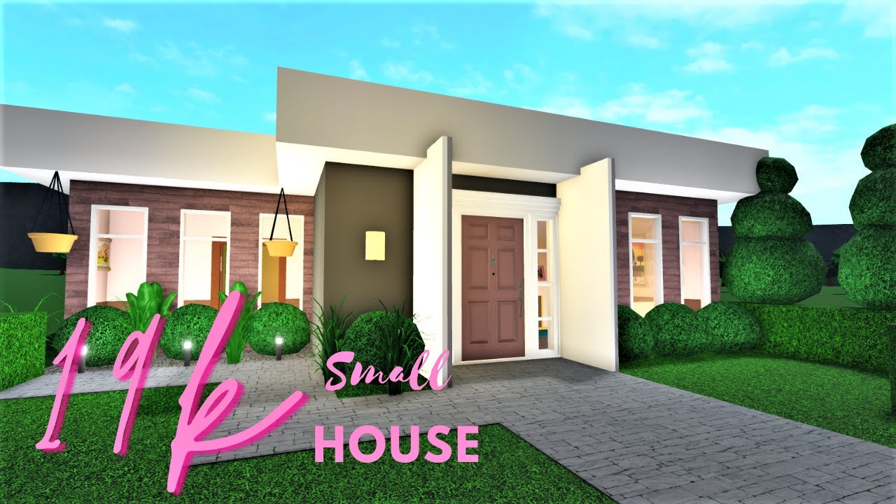 19K Small House in BLOXBURG - Roblox - YouTube