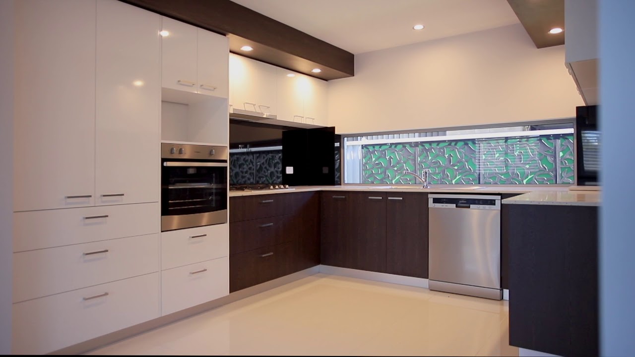 1/4 Cedar Street, Evans Head - YouTube