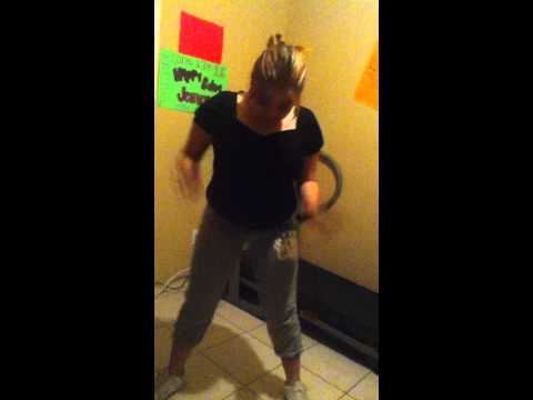 latina dancing-fuego