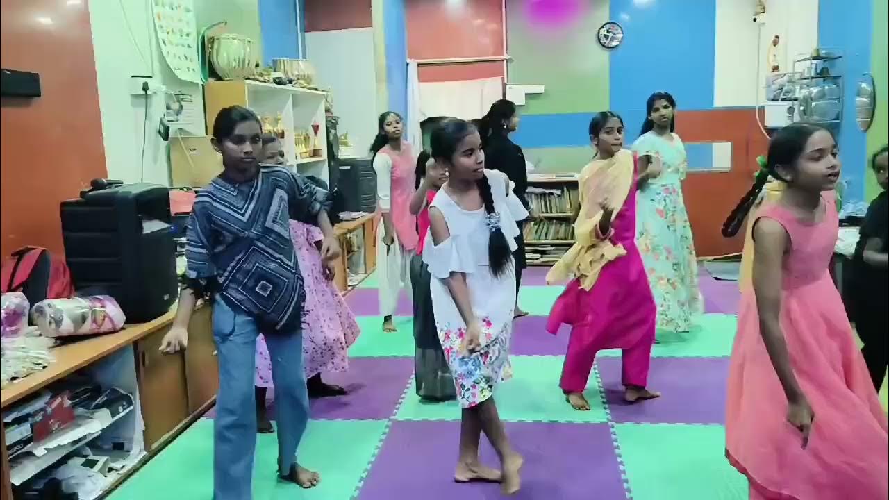 Ayudha Pooja Dance - YouTube