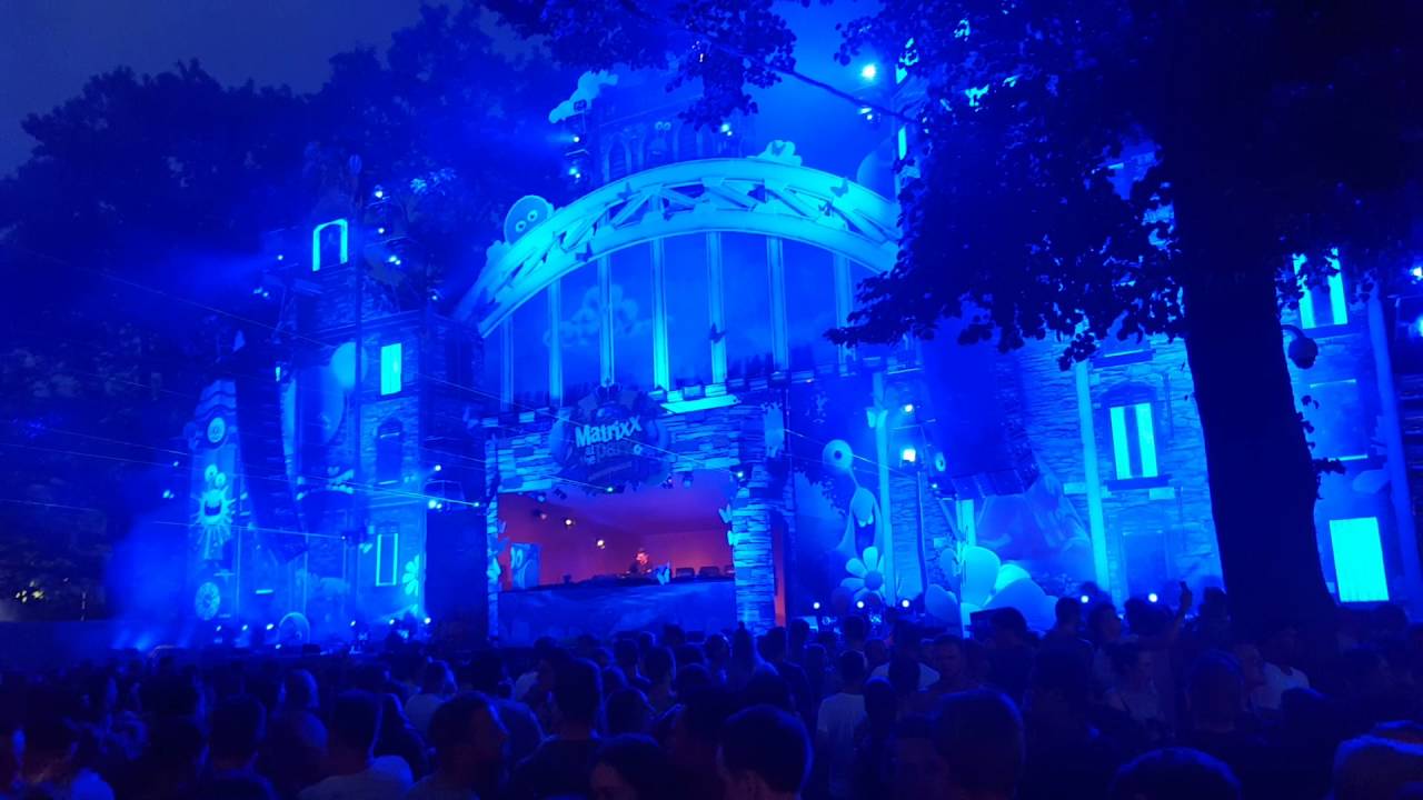 Matrixx at the park 2016 - YouTube