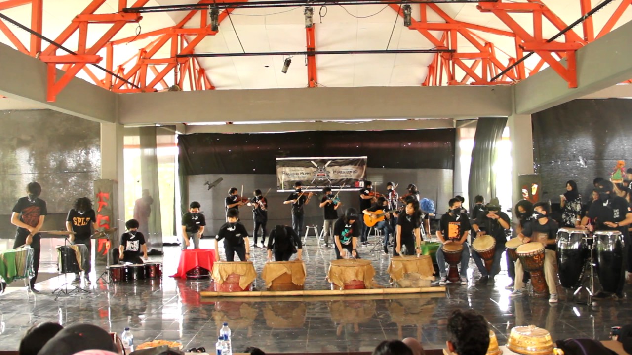 SAMURAI 12 PERCUSSION- INAUGURASI FSD UNM - YouTube