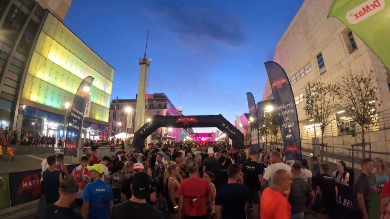 Night run Bratislava 2024 - YouTube