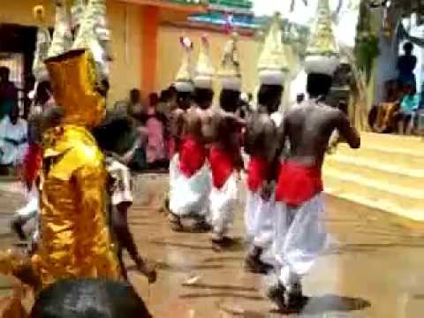 Tamilnadu traditional dance | festival | Salem | Thappaatam - YouTube