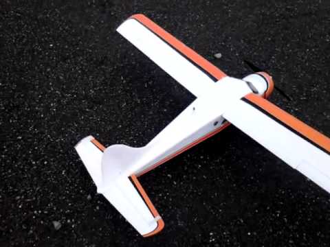 Flyzone Beaver Walkaround (Preflight) - YouTube