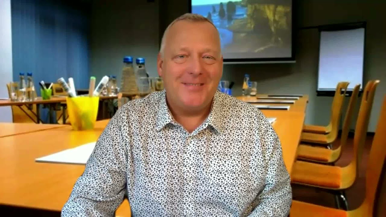 Adam Górecki online - fragment; 4 etapy życia grupy - YouTube