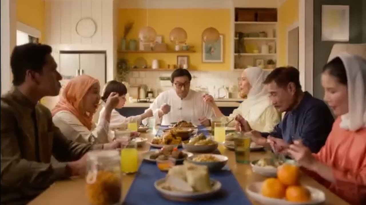 Iklan (Indofood – Spesial Ramadhan) - YouTube