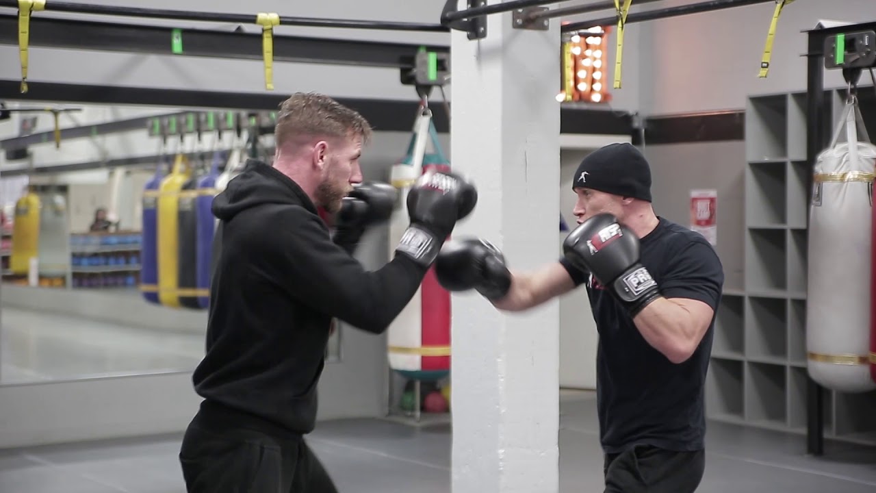 Wayne Squires & Cole Nagy boxing drills - YouTube