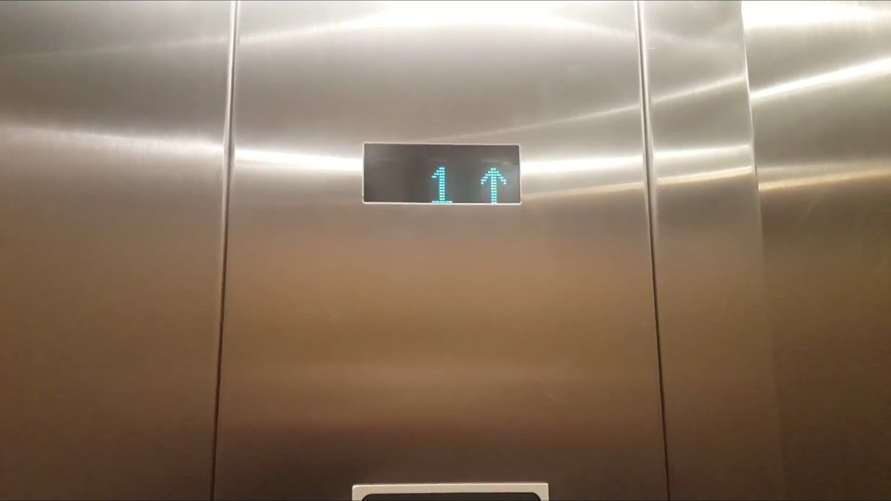 Montgomery Traction Elevator (2) @ Country Inn - Bloomington, MN - YouTube