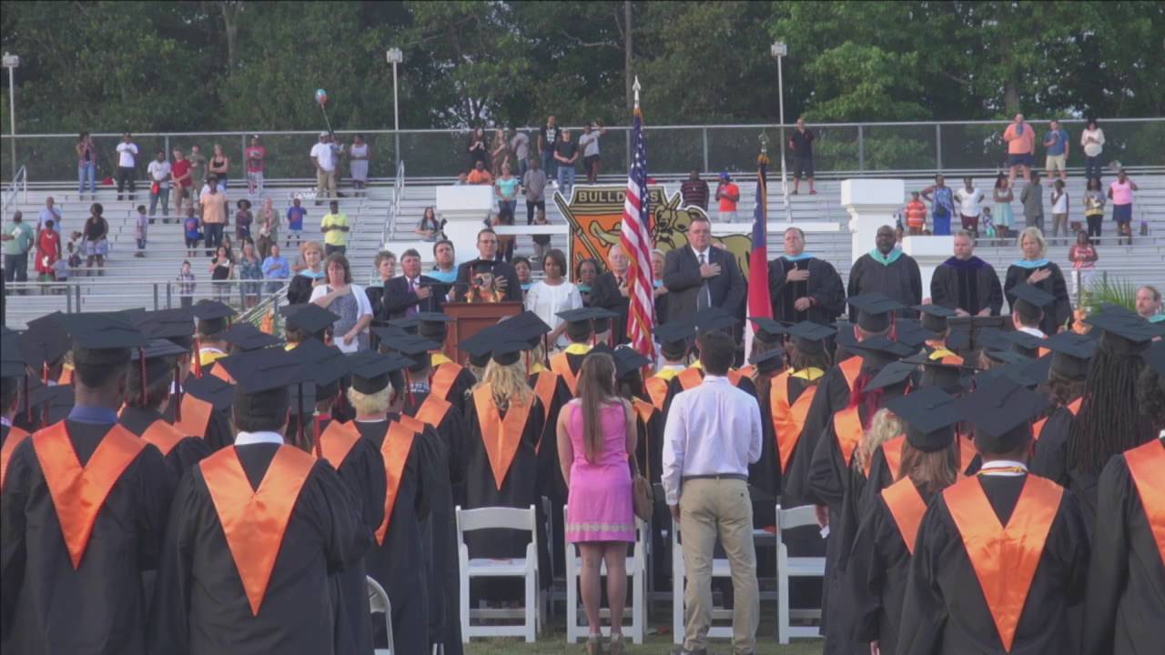2016 Hart County High School Graduation - YouTube