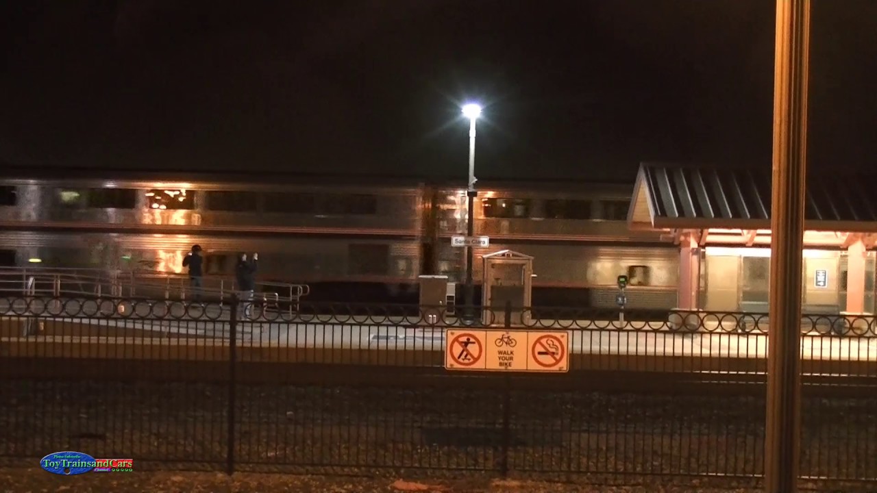 Amtrak Coast Starlight #14 Santa Clara Station - YouTube