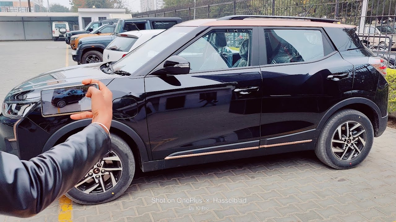 #Mahindra XUV 400 top model walkaround review# Mahindra XUV 400 EV ...