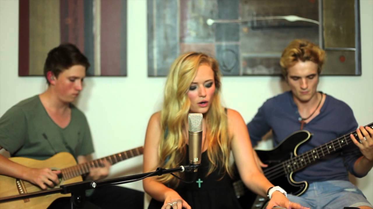 Miley Cyrus - Adore You (Maddi Rose Cover) - YouTube