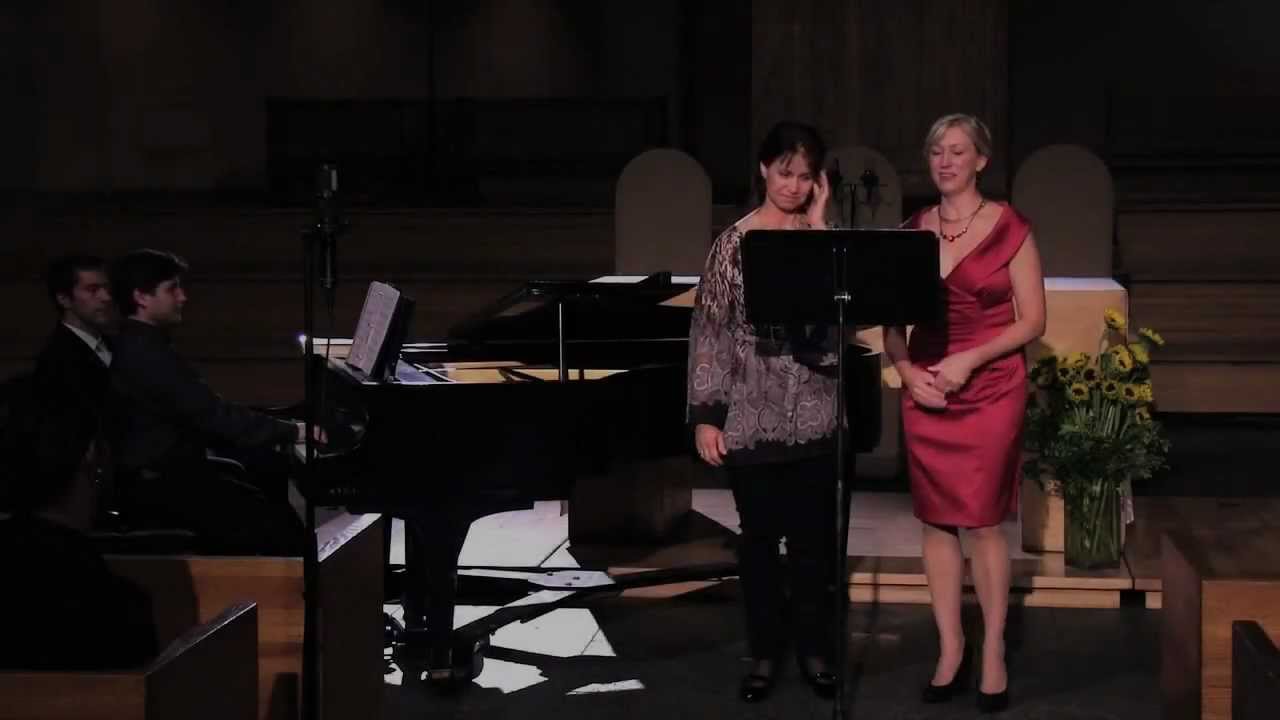 Catherine Forbes und Maya Wirz - YouTube