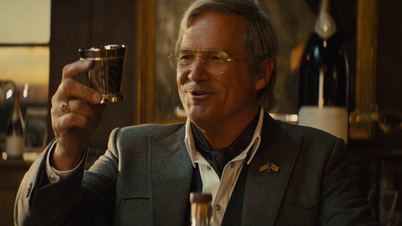 Kingsman: Золотое кольцо Кингсман вступает в алкогольный бизнес - YouTube
