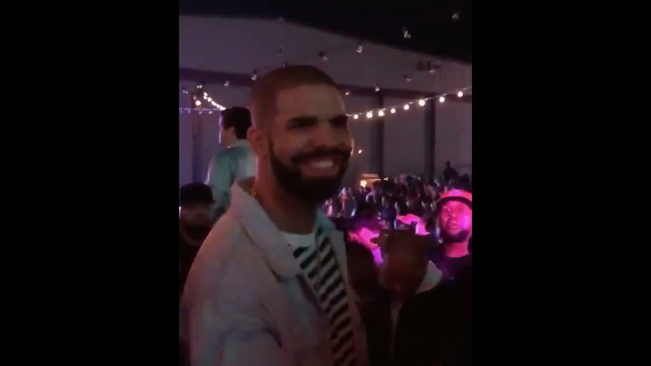 When somebody asked Drake who invited him to the party?💀🤣 - YouTube