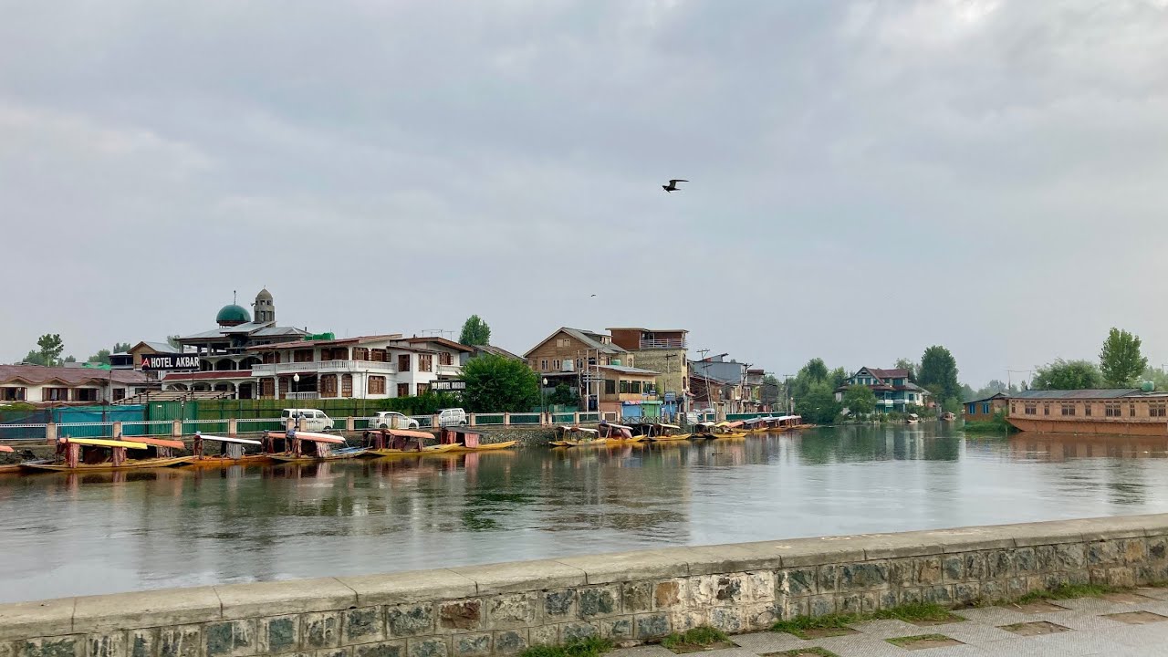 Dal Gate & The Boulevard - Srinagar - YouTube