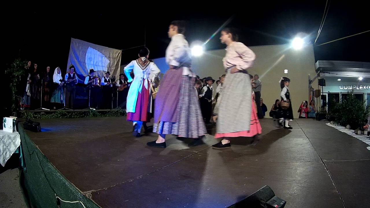 Rancho Infantil de Miro "Os Meninos da Escola" - na IV Festa do ...