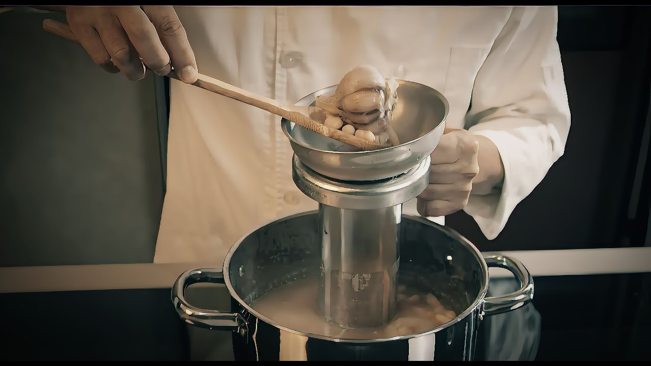 Stew Thickening with the emulsifier filter EMULSIONIZER - YouTube