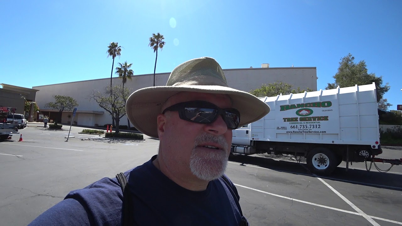 Santa Barbara mall- Sears closed 3-28-2019 - YouTube