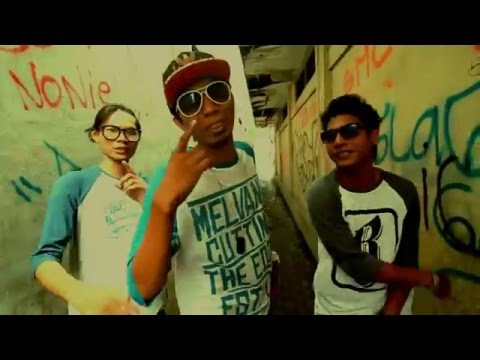 Izzy KMC ft Khophyo MC & Dawuf - Majukan Hiphop Bali