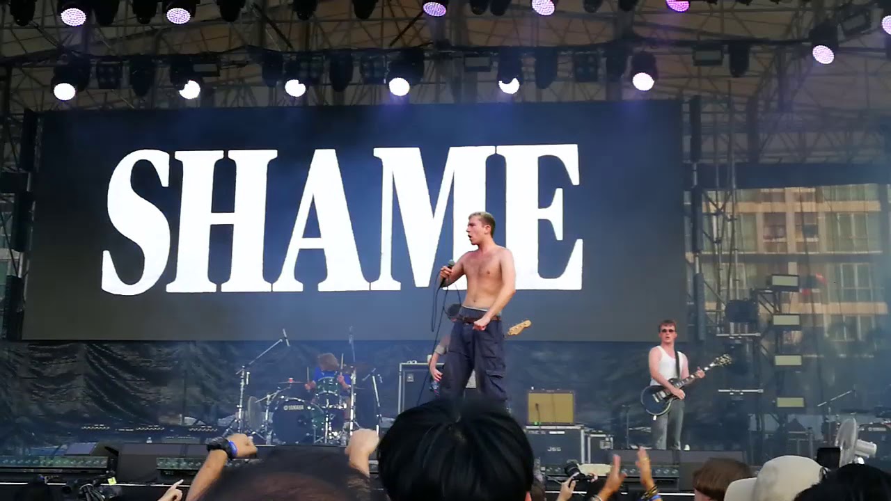 SHAME (Live) - Very Festival 2019 - YouTube