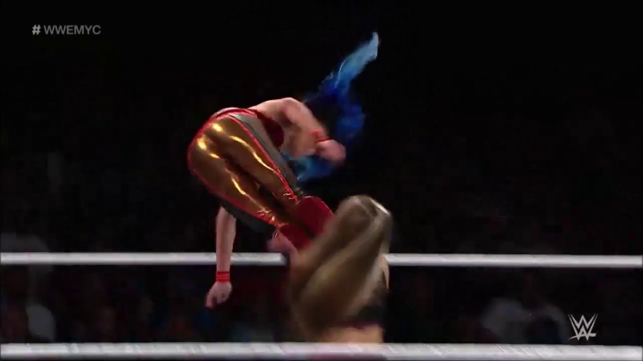 Mia Yim- Missile Dropkick - YouTube
