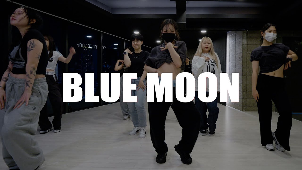 HYOLYN, CHANGMO(효린, 창모) - BLUE MOON / Gyuri Choreography Beginner Class ...