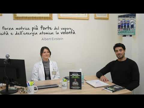 Intervista dott.ssa Spiritoso e Joao Fred per il Vitulano Drugstore Manfredonia calcio a 5 - YouTube