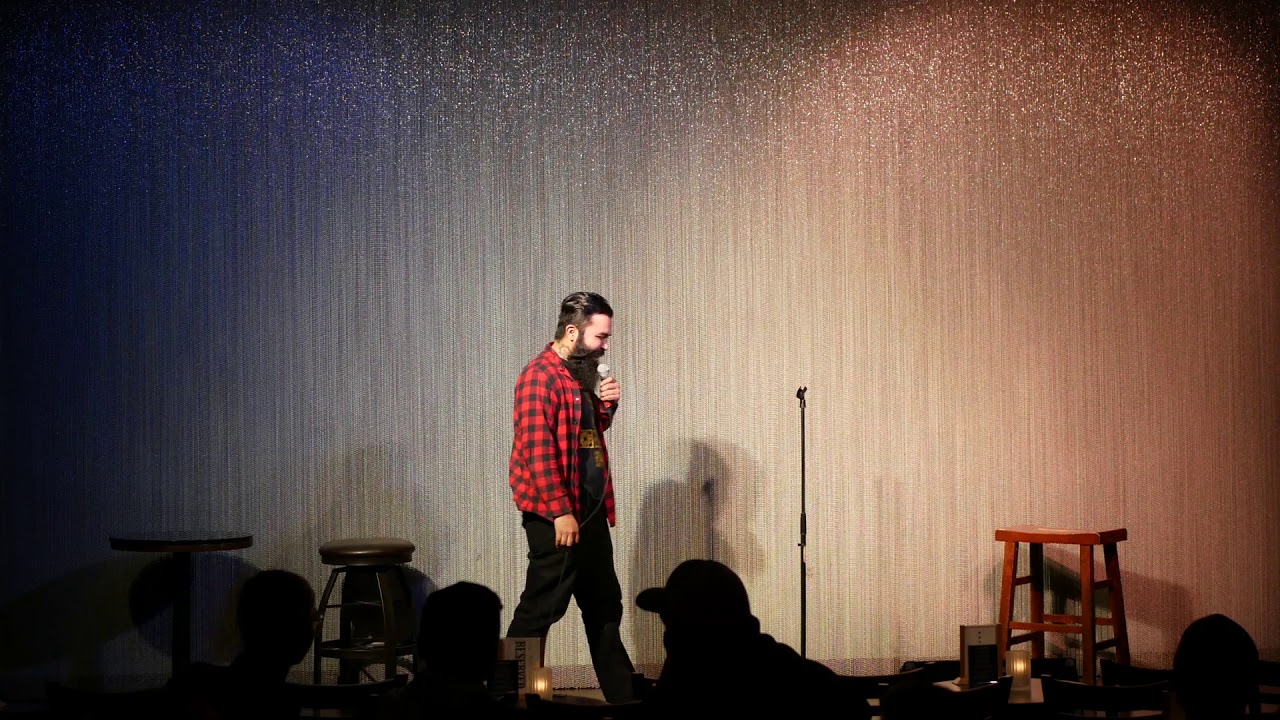 Joseph Contreras live at LOL Comedy Club - YouTube