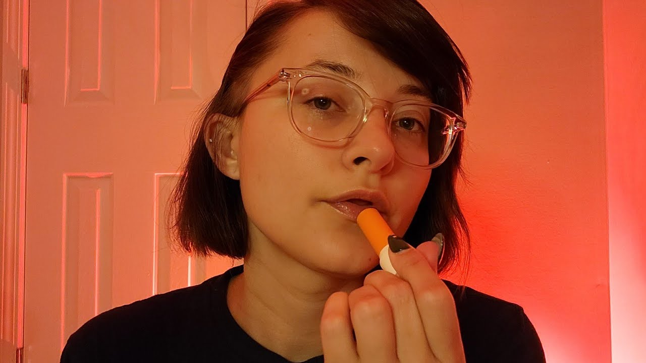 ASMR | Low Light Tapping on Random Items - YouTube