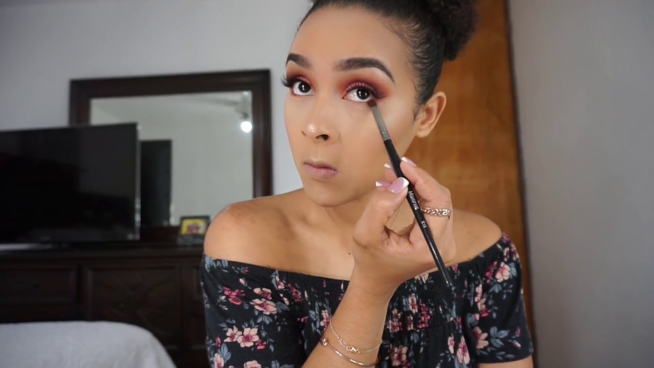 Mini Tutorial de maquillaje en 5 Minutos - YouTube