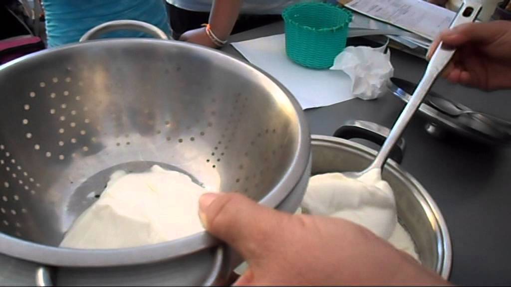 Traditional Kalathaki cheese of Limnos, Kαλαθάκι Λήμνου - YouTube