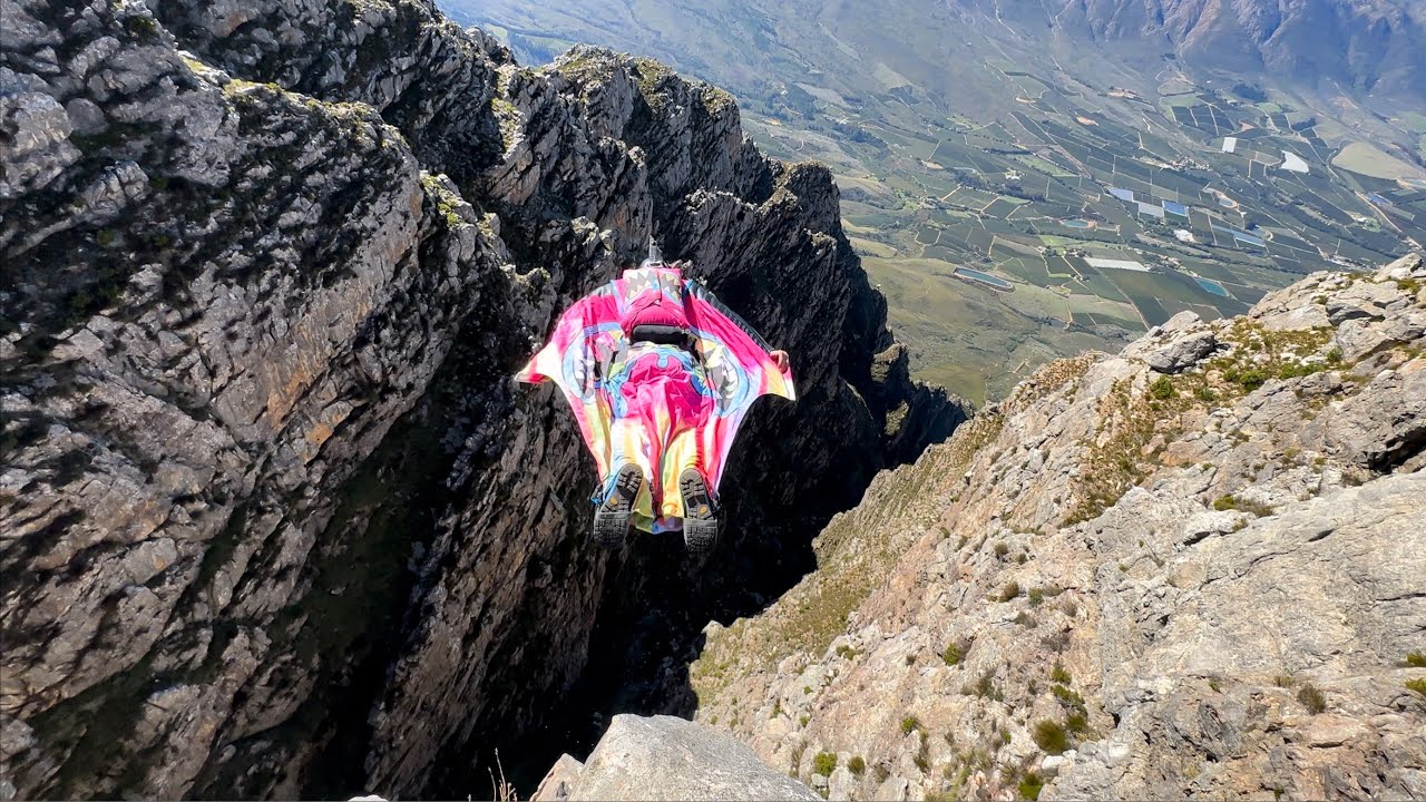 Wingsuit BASE JUMP South Africa Kong's gully - YouTube