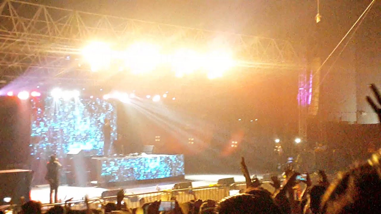 Dimitri Vegas and Like Mike (Quito) - FGSD.(1) - YouTube