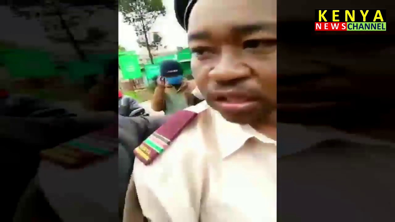 DRAMA AS DRUNK CHIEF ENTERTAINS RESIDENTS IN A KENYAN TOWN - YouTube